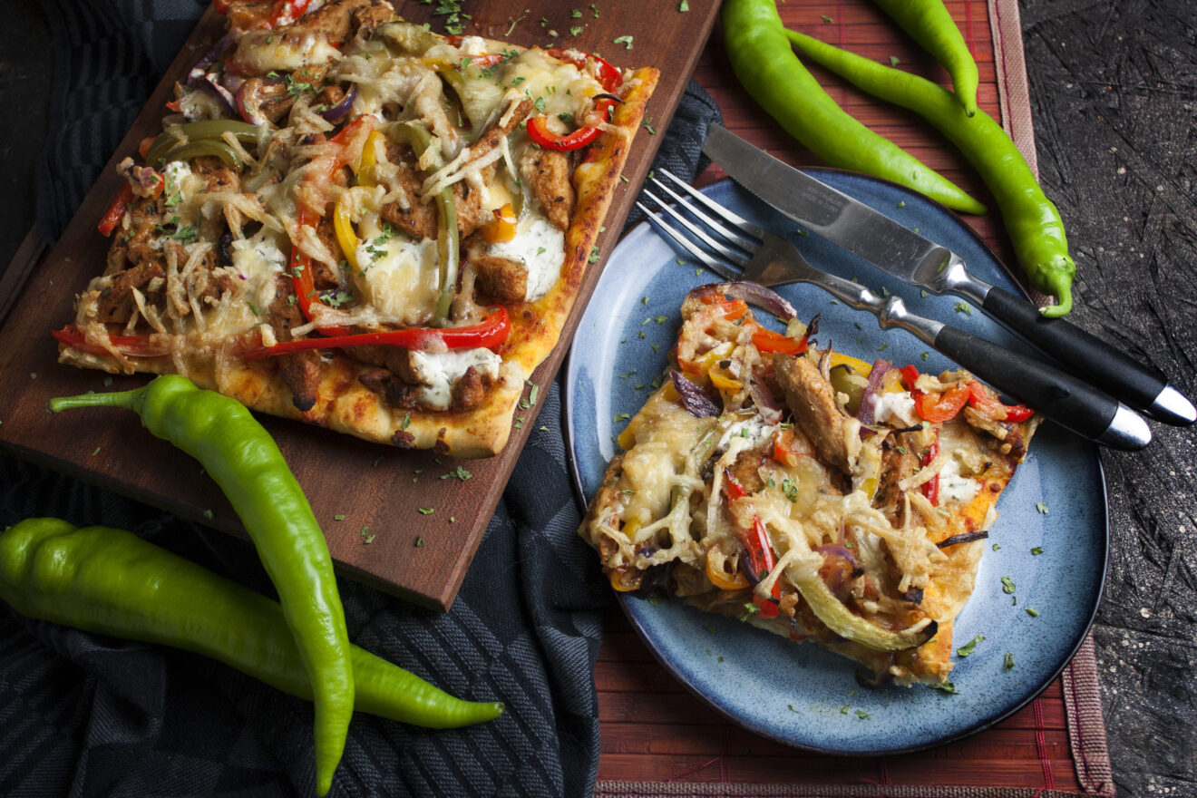 Vegane Fajita-Pizza vom Blech | Toastenstein.com